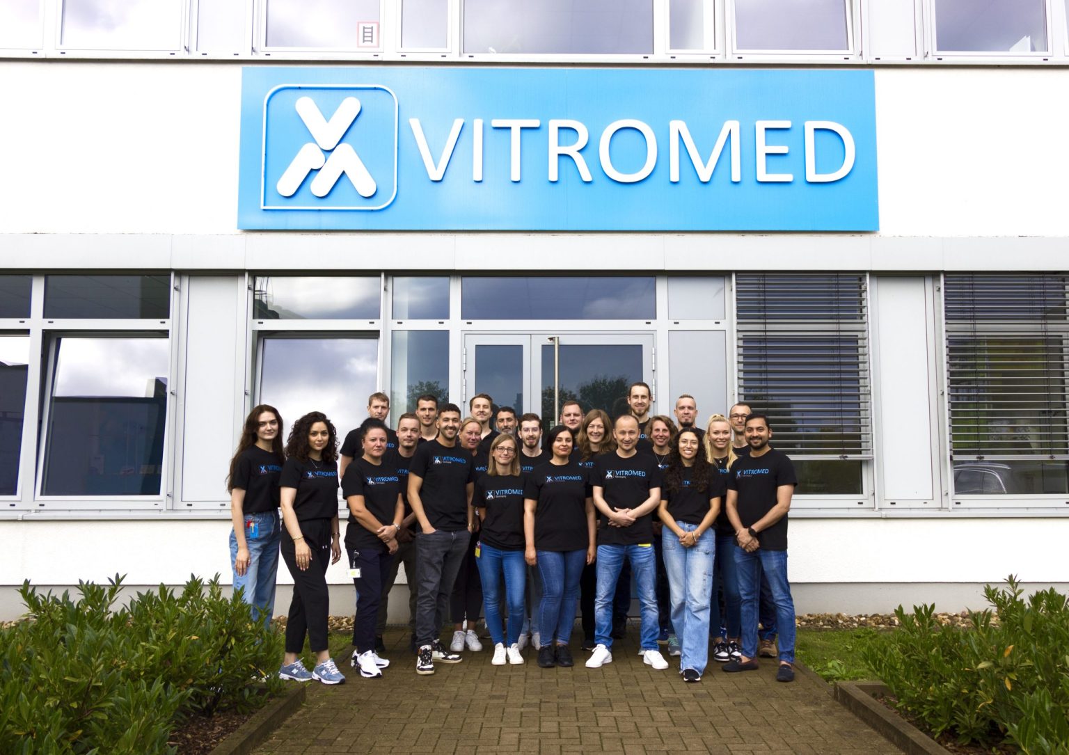 VITROMED - About Us